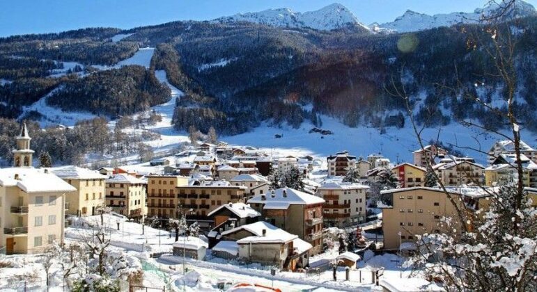 Ski resorts near Milan. Where to ski in Italy